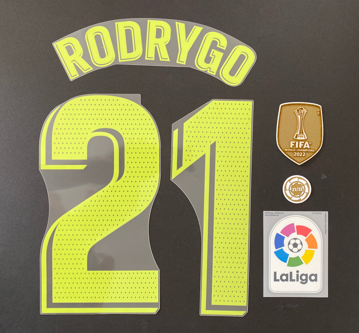 2022-2023 Real Madrid Rodrygo Badges and WCC2022 Name and Number Set T ...