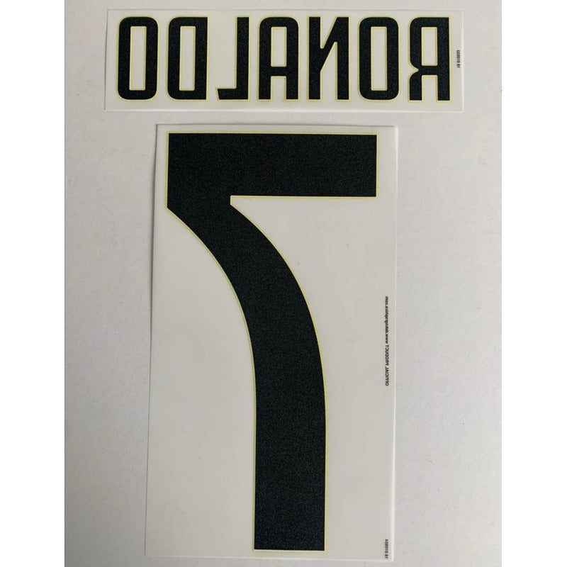 Name set Número “Ronaldo 7” Juventus 2018-19 Para la tercera equipació ...